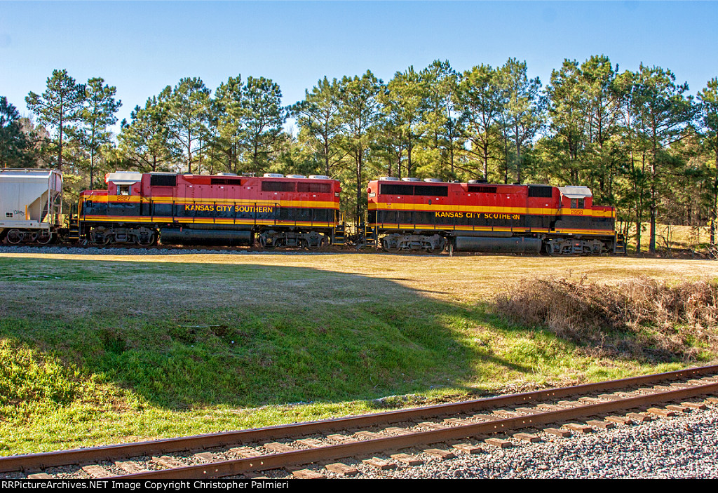KCS 2958 & 2827 switch Foster Poultry Farms
